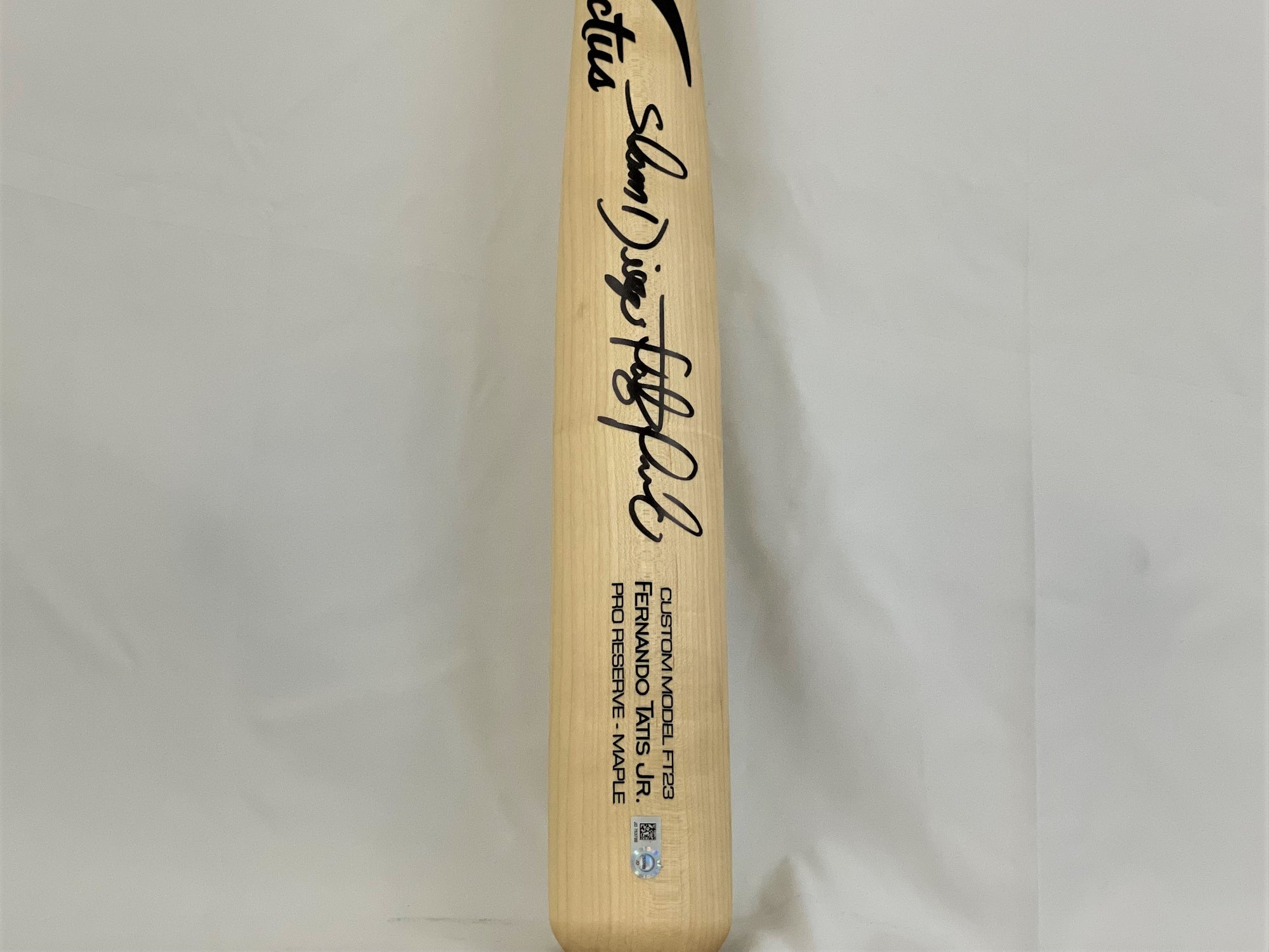 Fernando Tatis Jr. Autographed Blonde Victus Game Model Bat San Diego – GSSM